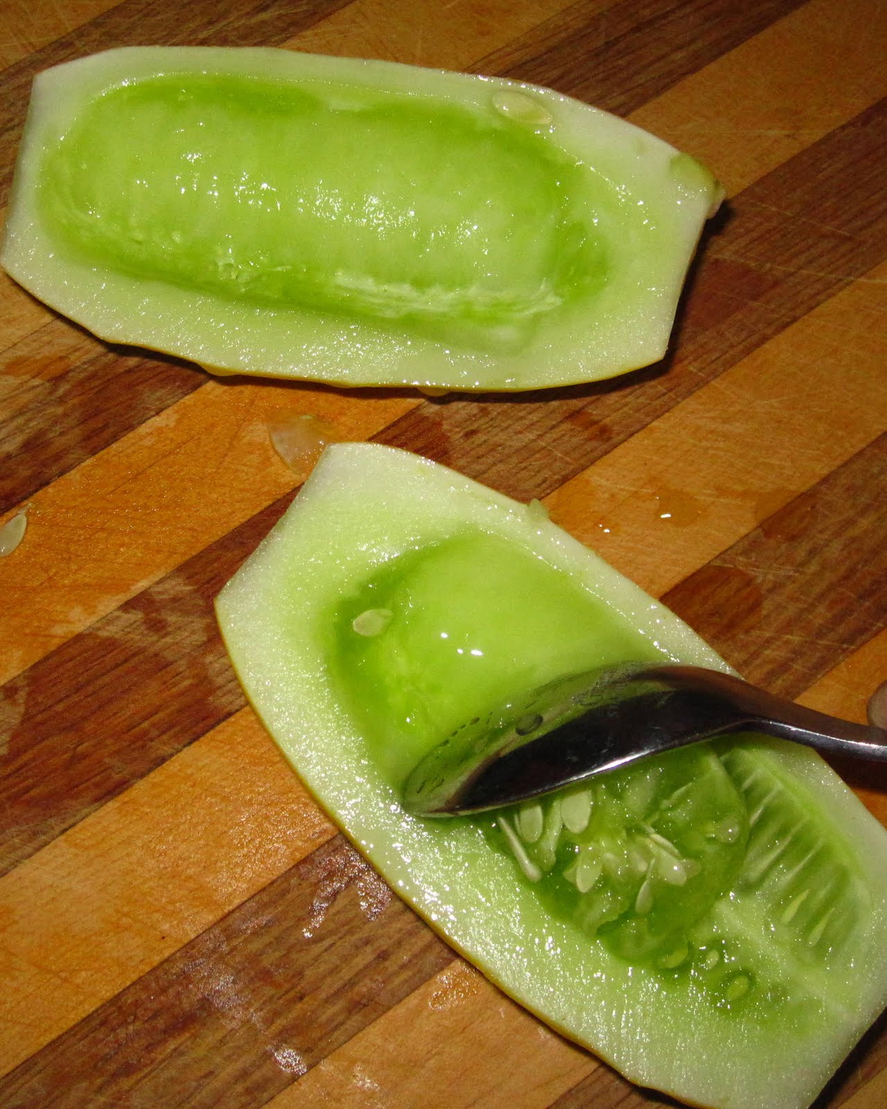 Delicious Lean: Cool Cukes: 7 Minute Summer in a Jar