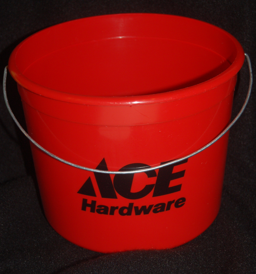 Lynn's Craft Blog: Hello Kitty Bucket