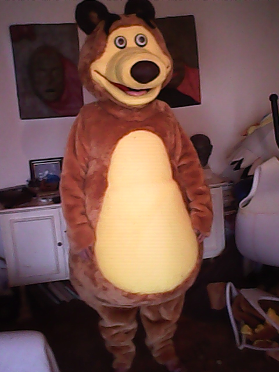 MASKOTE, MASKE, KOSTIMI, LUTKE, REKVIZITI: Popularne maskote Maša i Meda