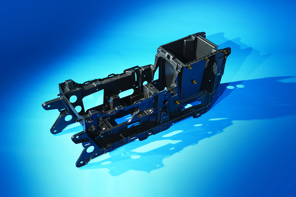 Plastics Car Blog: Thin Wall Floor Console Carrier