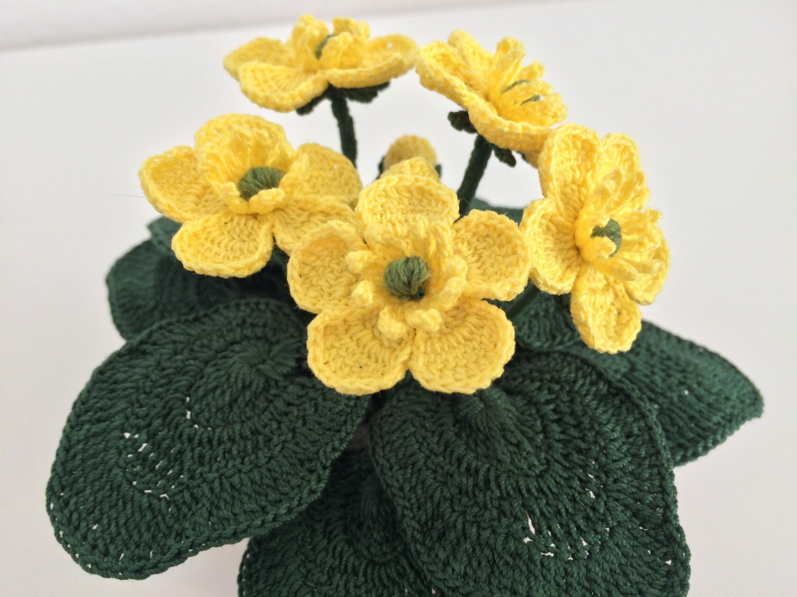 How to crochet a Buttercup