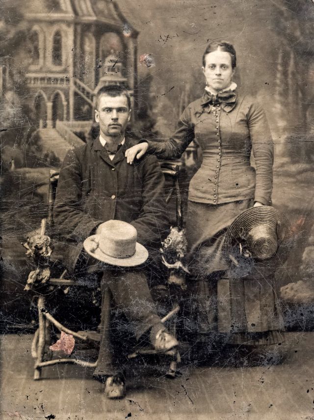 38 Cool Pics Show What Couples Looked Like in the 19th Century ...