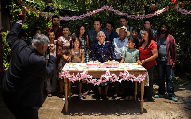 asalto visual: Poyección Especial: Pariente