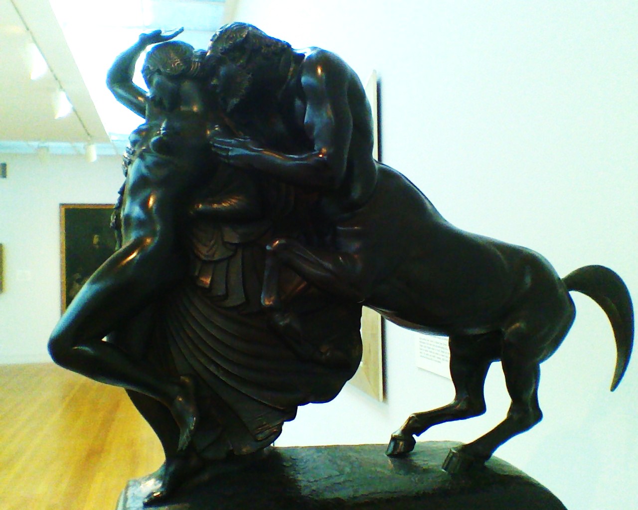 Helen loves Theseus: Hippodamia and the Centaurs