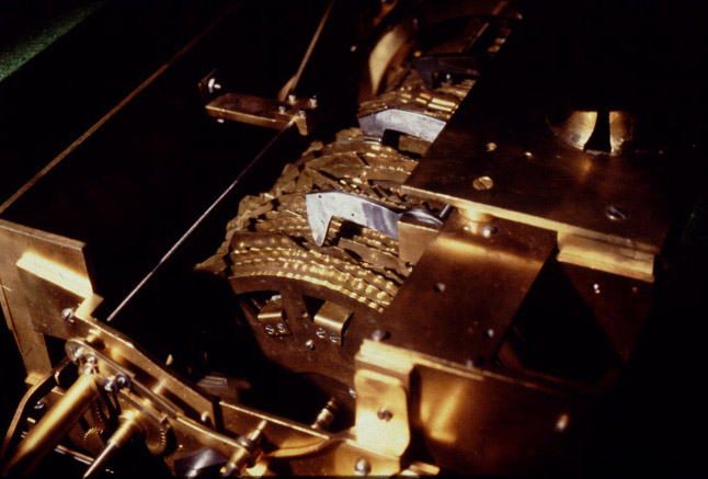 loveisspeed.......: Hugo Cabret Author Selznick and Automaton at TFI...