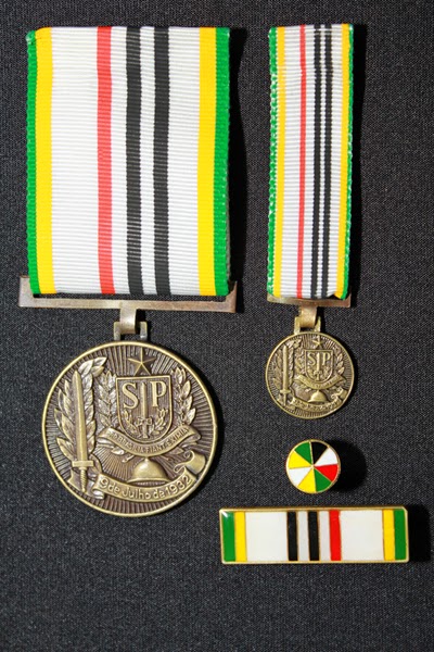 História Militar - Carlos Daroz: EDITOR DO BLOG HISTÓRIA MILITAR RECEBE ...