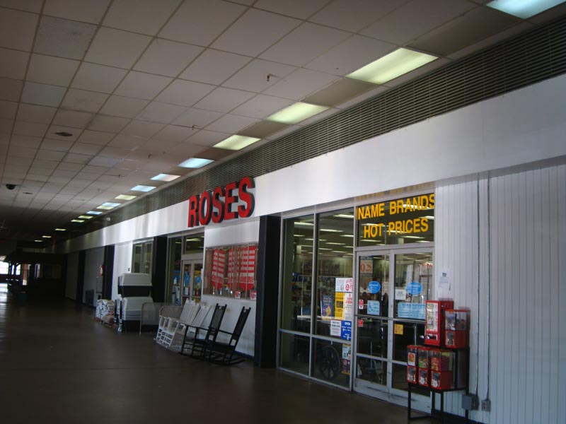 Sky City: Retail History: Pennrose Mall: Reidsville, NC
