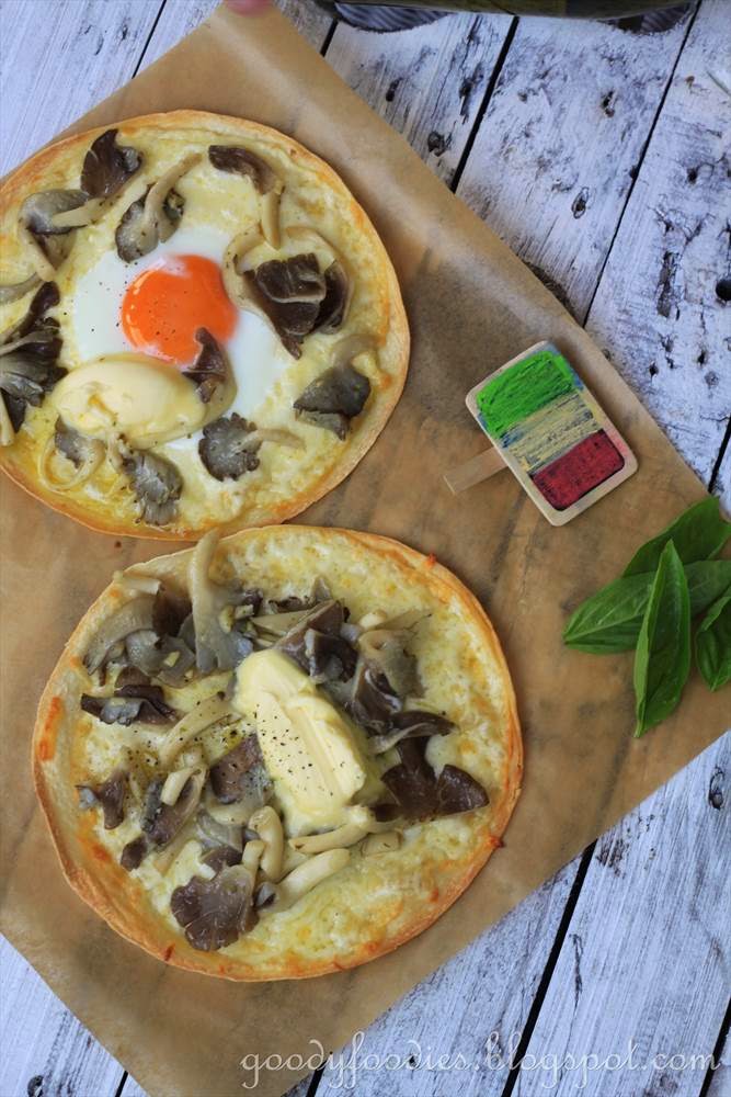 GoodyFoodies: Recipe: Quick & Easy Funghi Pizza