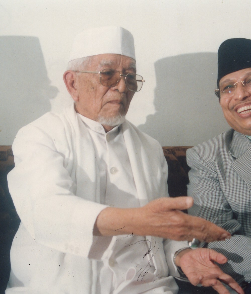 Biografi Singkat KH. Muntaha Alhafidz Sang Maestro al Quran - Sufistik ...