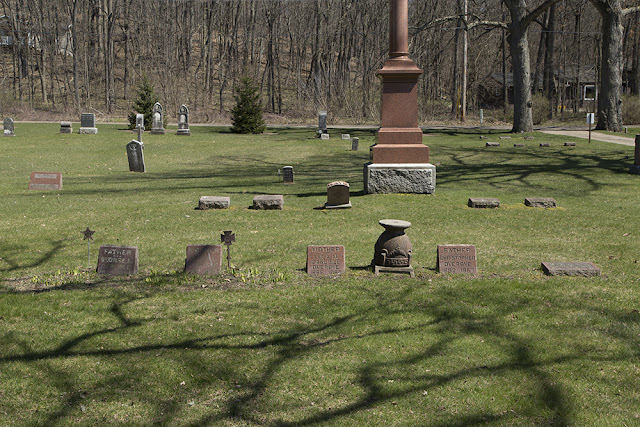North American Cemeteries: 3rd Michigan infantry burials in Oakwood ...