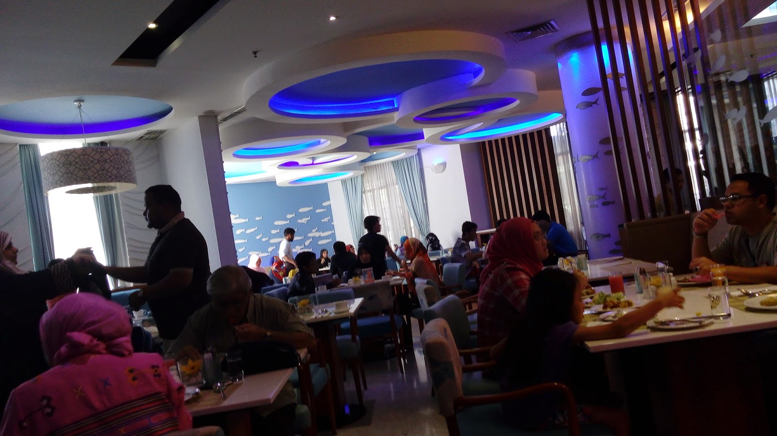 Places, Makan n Fun: Hotel Aston Marina Ancol