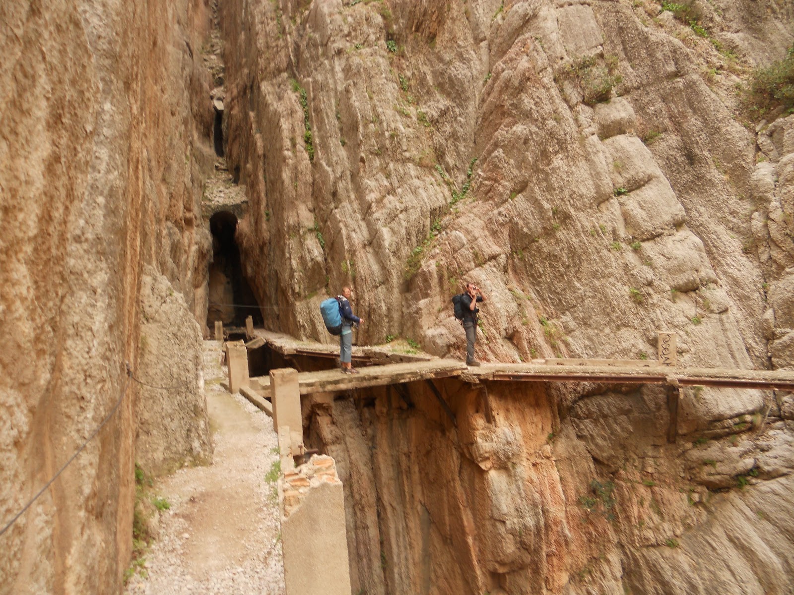 IanandBritta: Camino del Rey