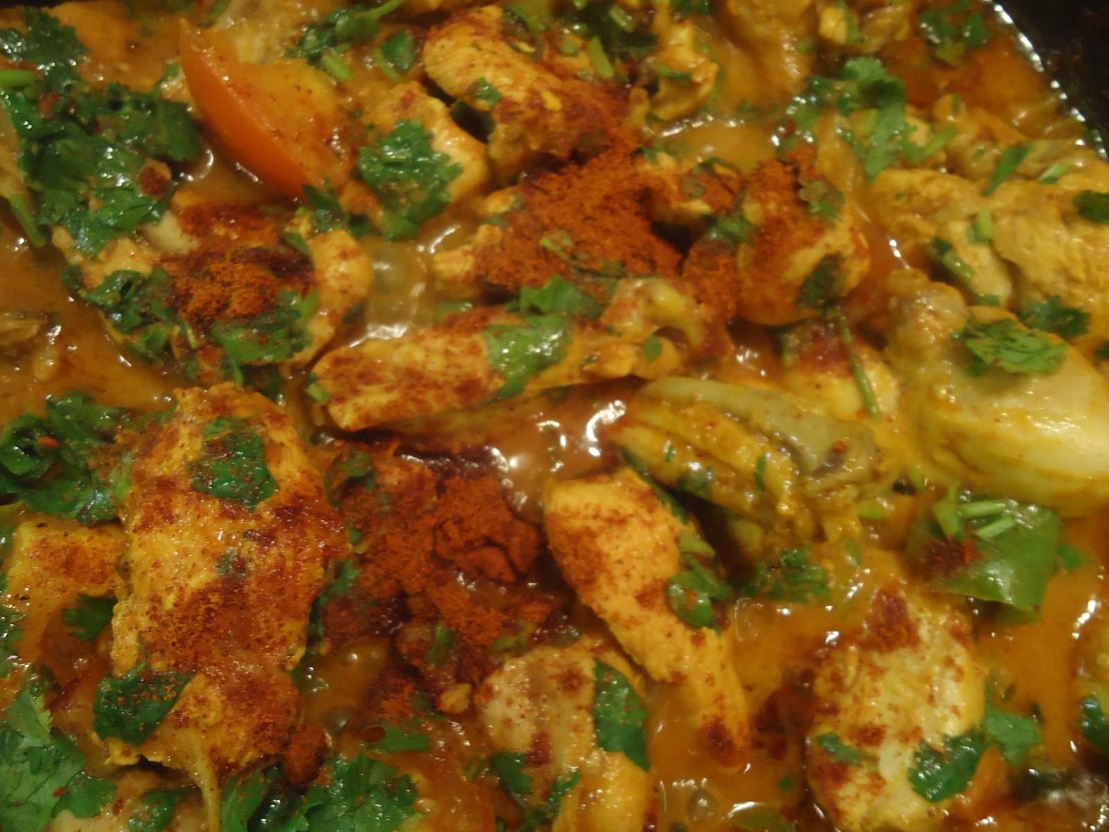 This Muslim Girl Bakes: Yummy Chicken Curry