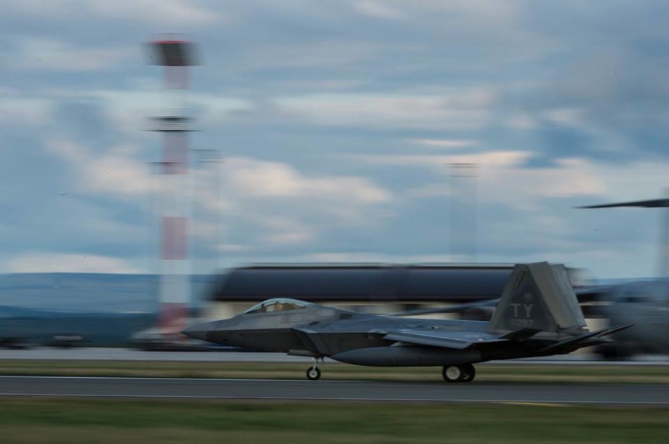 Asian Defence News F 22 Raptors Arrive In Europe asian-defence-news-f-22-raptors-arrive-in-europe