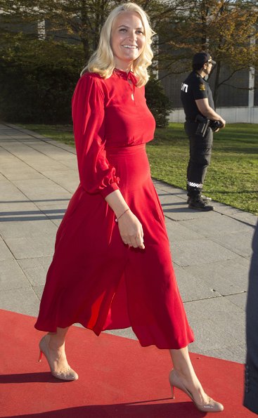 Prince Haakon and Mette-Marit visited Munch Museum