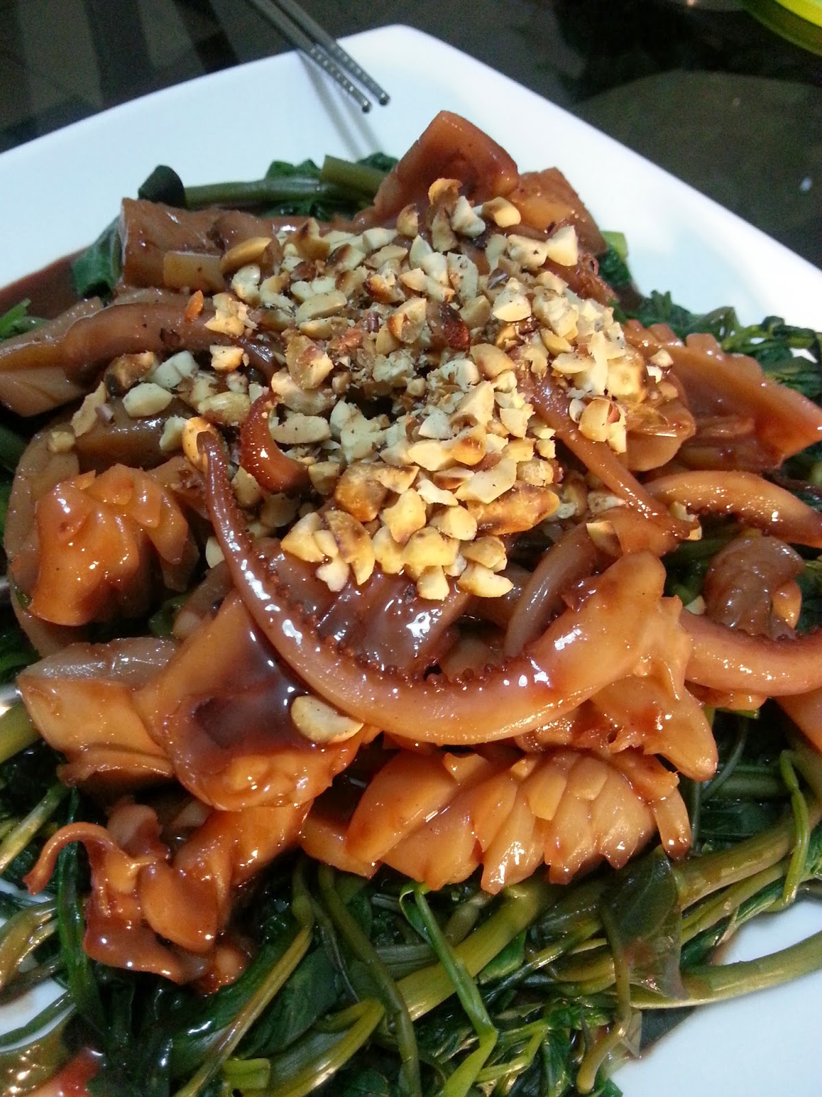 A Pepper's Love: Sotong Kangkong (Cuttlefish Salad with Water Convolvulus)