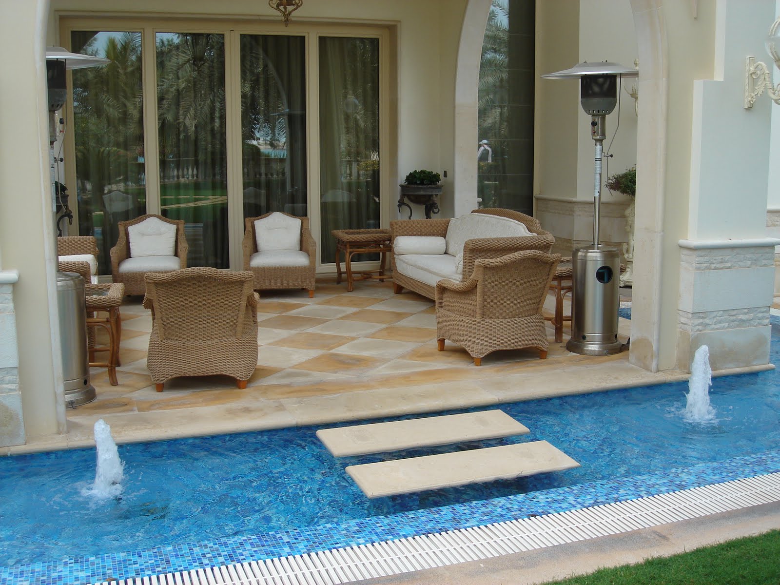 The Next Chapter, Doha, Qatar: Doha Garden Tour - Residence #5