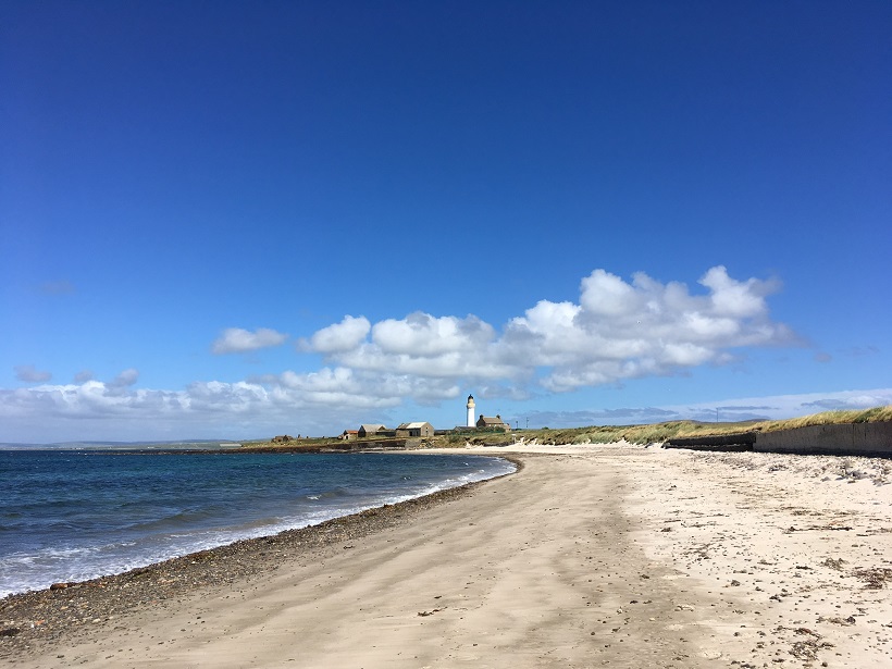 Life on (nearly) a Small Island: Sandside beach