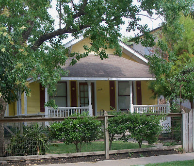SUSAN'S COLORFUL LIFE: Colorful Yellow Houses