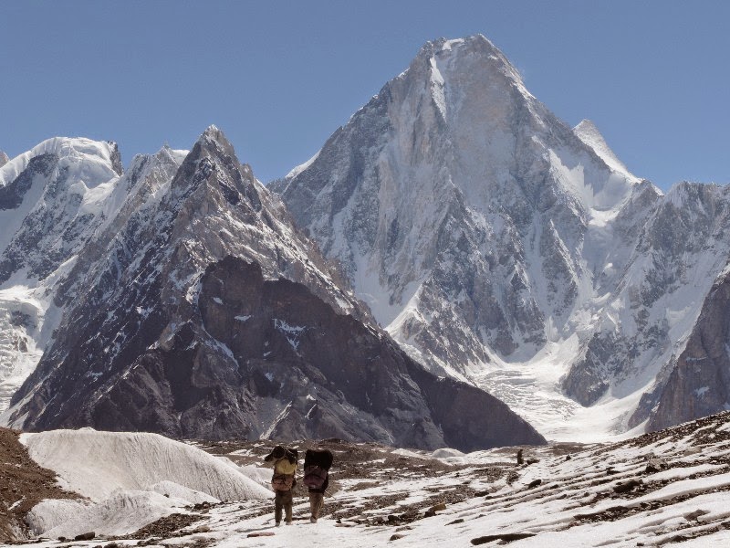 4 x 8000m : Approach trek from Askole to Gasherbrum BC