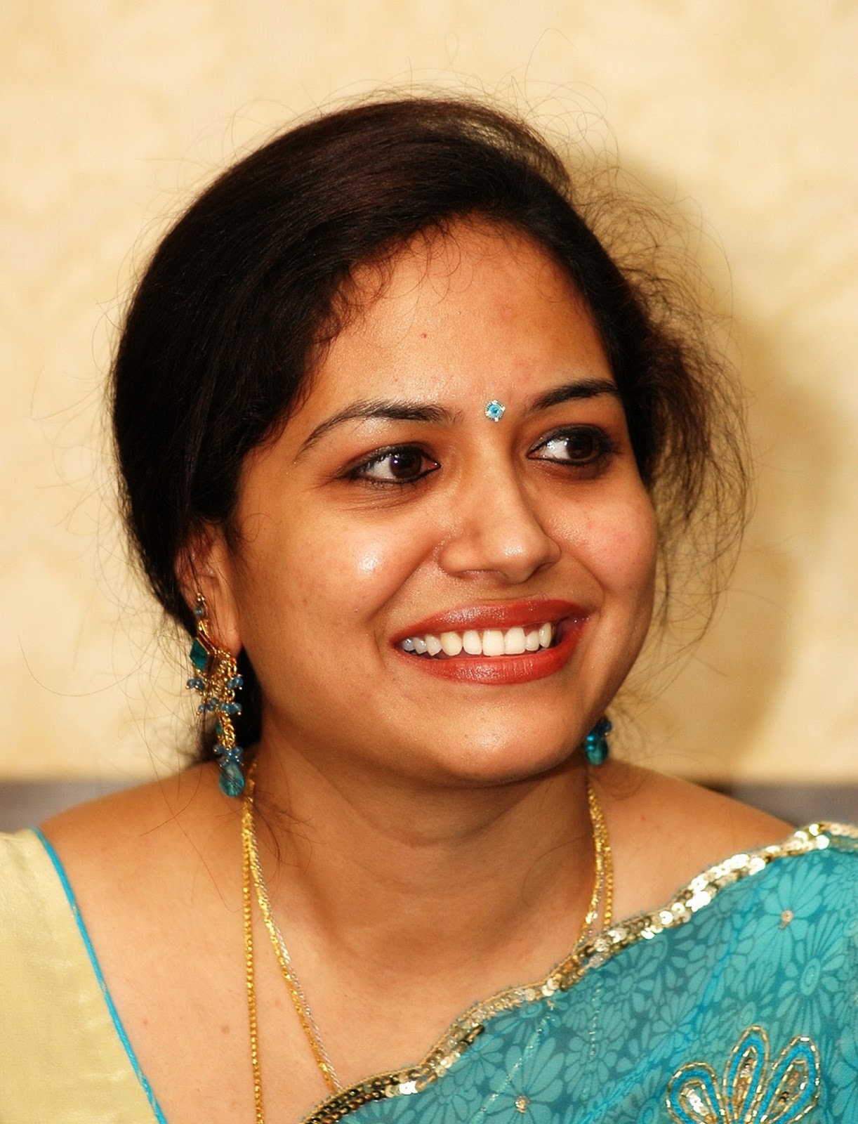 Singer Sunitha: Singer Sunitha's HQ Photos
