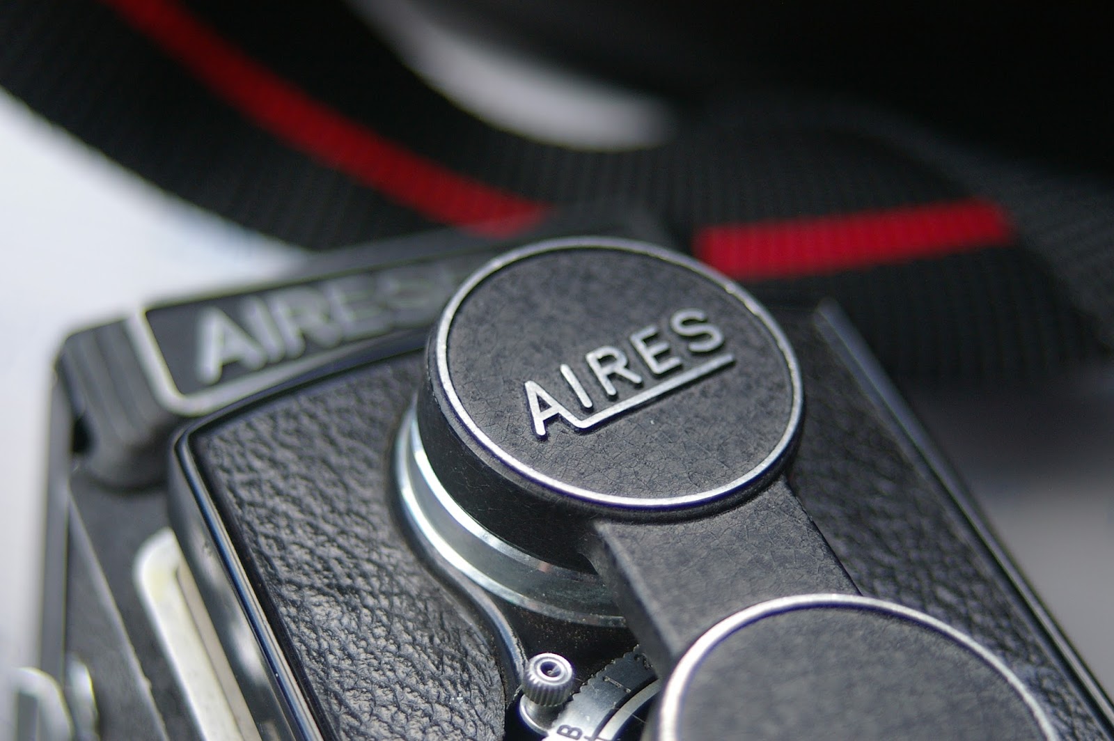 A Quirky Guy with a Camera: A Breath of Fresh Air: The Airesflex Model ...