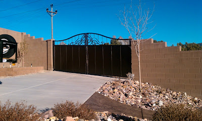 Funder Welding & Design: SOLID PANEL GATE