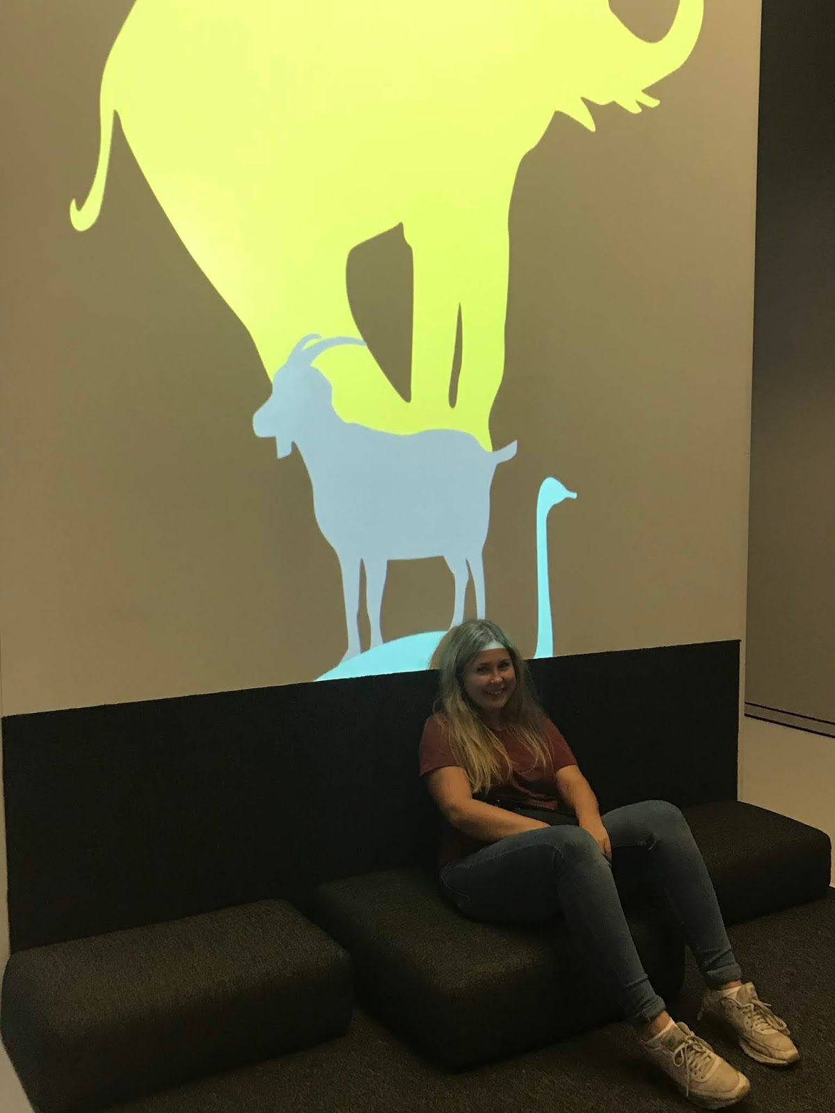 Life in Abu Dhabi: Linus and Emma at the Louvre