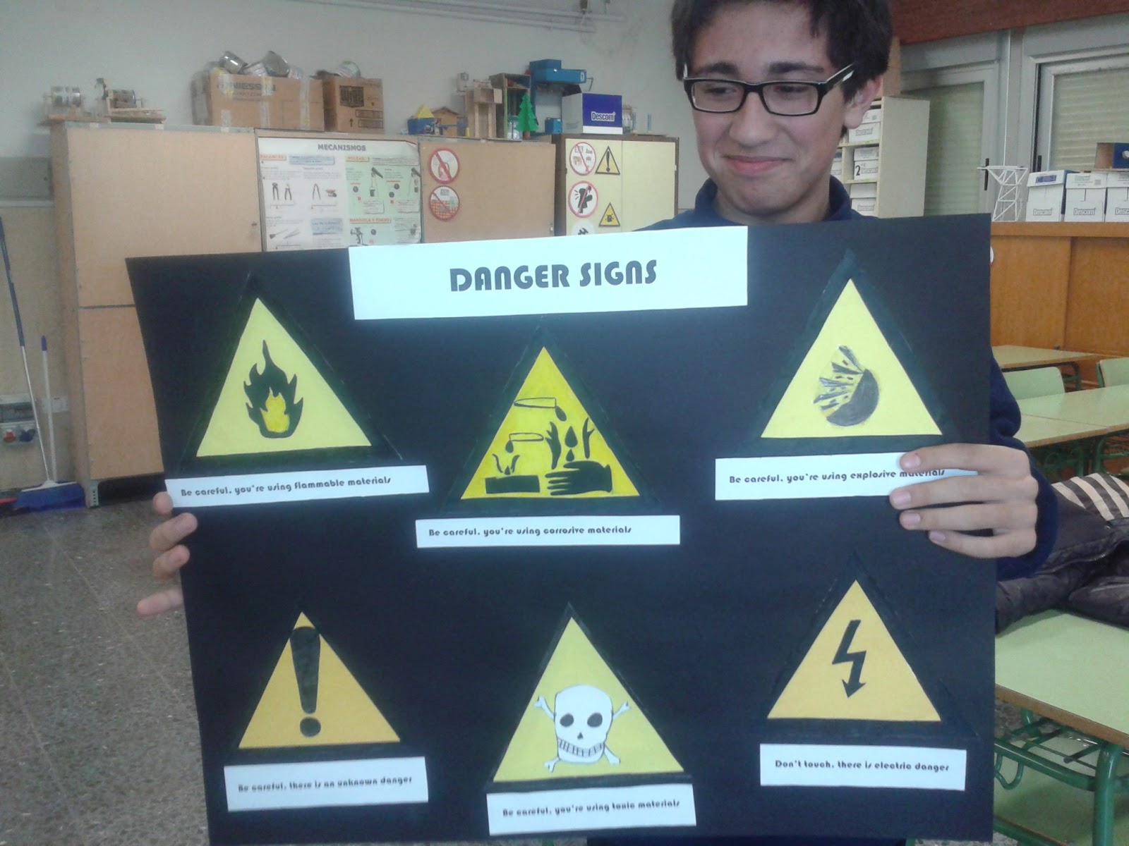 NOS INICIAMOS EN LA TECNOLOGÍA