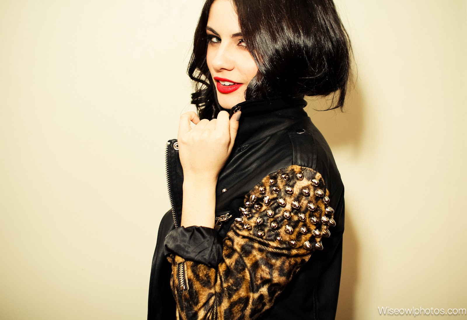 Alexandra Hall (Modeling)