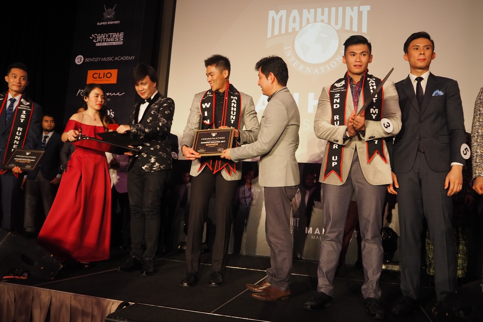 Kee Hua Chee Live!: PART 3---THE NEW MANHUNT MALAYSIA WINNER IS GAN KAI ...
