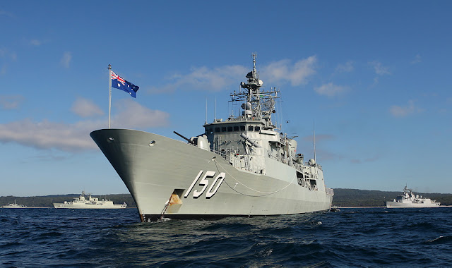 Australian Navy: International Fleet Review 2013