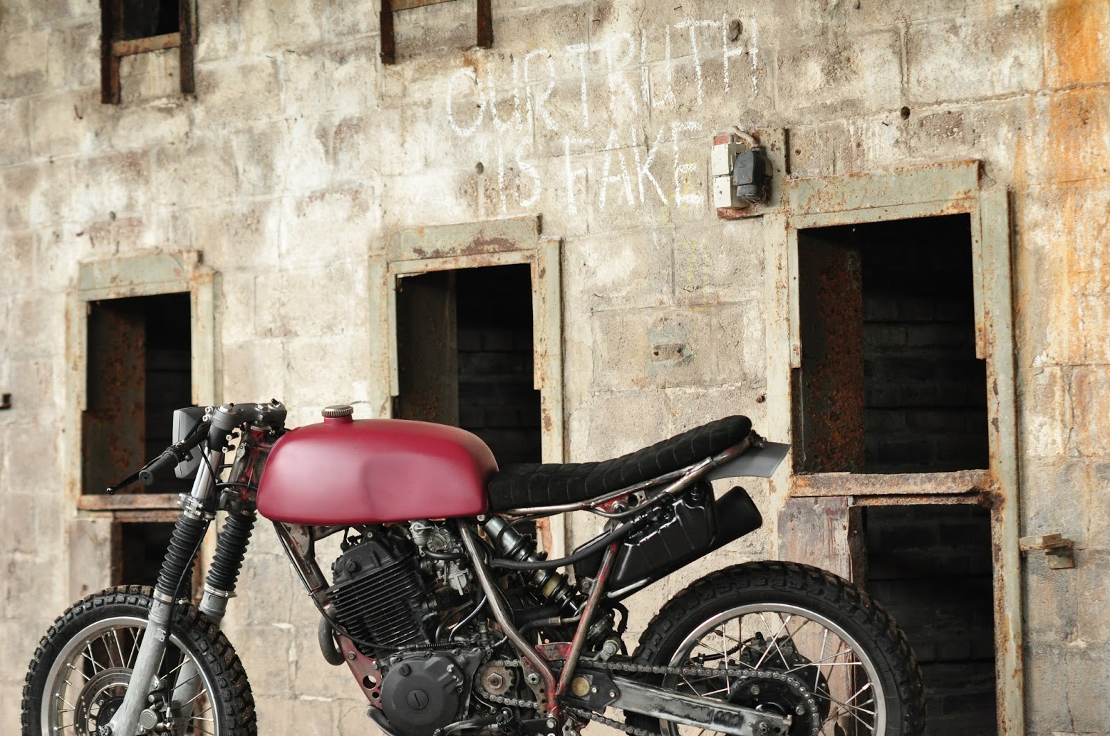 Left Hand Cycles : Motorcycles