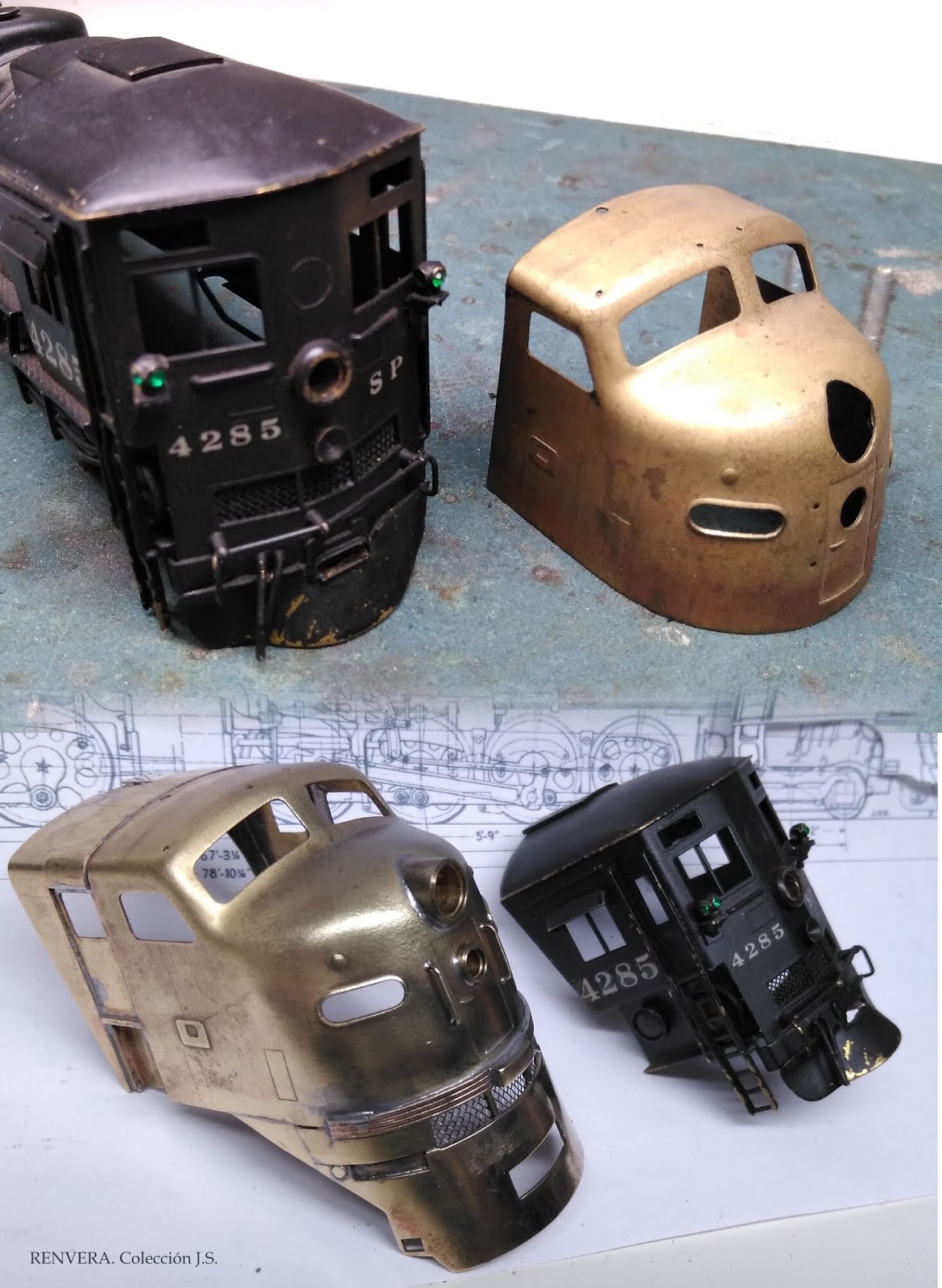 Taller RENVERA: Locomotora y tender 4-8-8-2 Special Cab-Forward