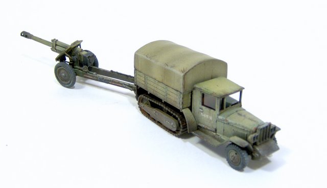 Gulumik Military Models: ZiS 42 with 152mm D-1 Howitzer 1/72 PST - Gallery