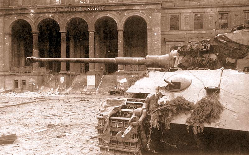 NAZI JERMAN: Tank-Tank Berat dan Medium Jerman Dalam Pertempuran Berlin ...
