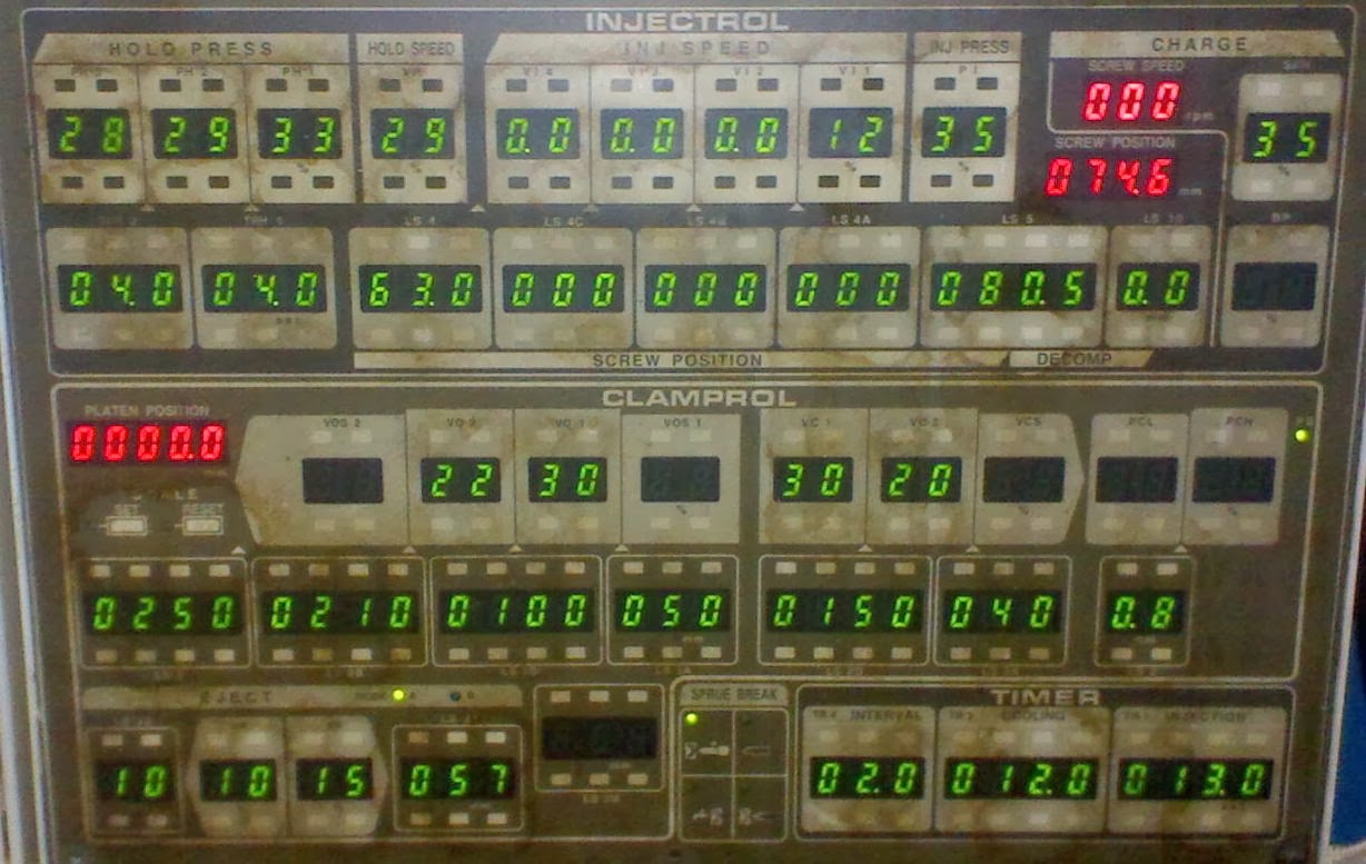 INJECTION MOULDING: MESIN PARAMETER DATA