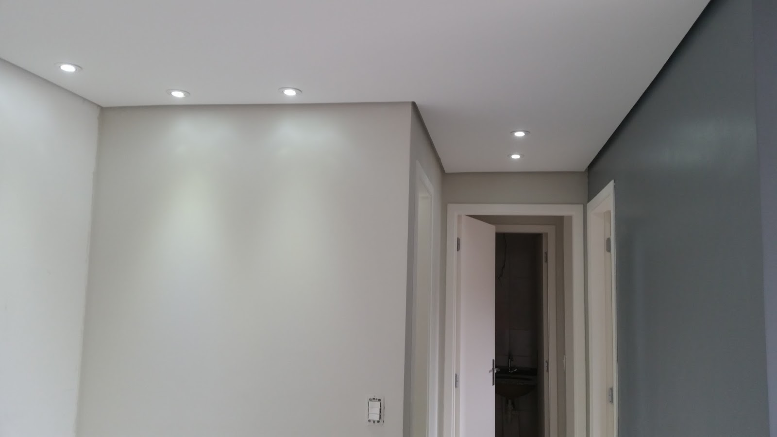 Parede Cor De Gelo - FDPLEARN