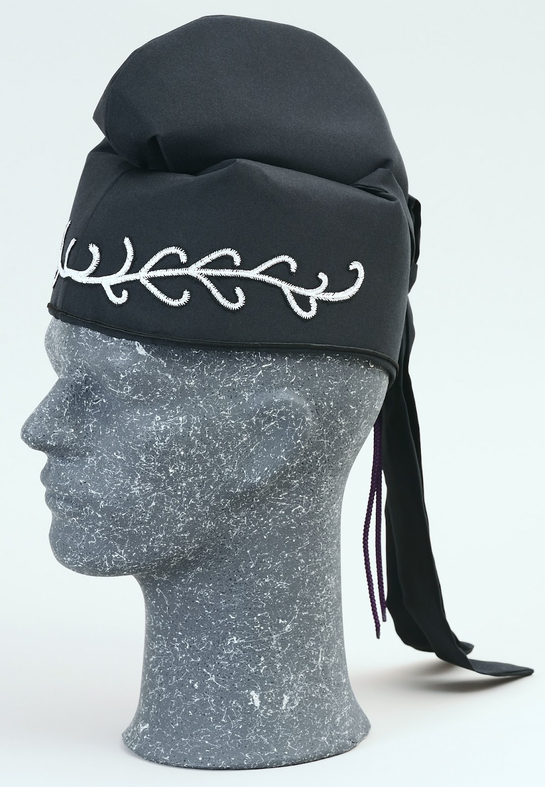 The Philippi Collection: Closeups of the Eboshi Worn by Dignitaries of ...