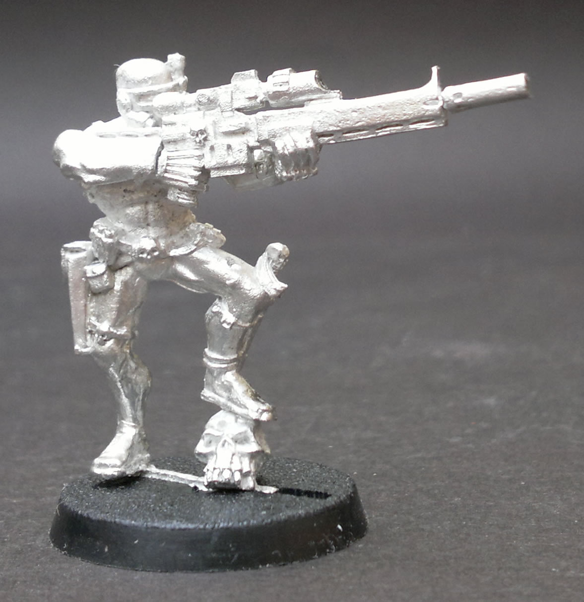 My favourite assassin: The Vindicare : r/Warhammer