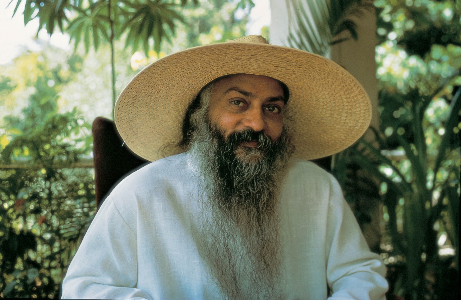 .: Osho, respondendo para o leitor.