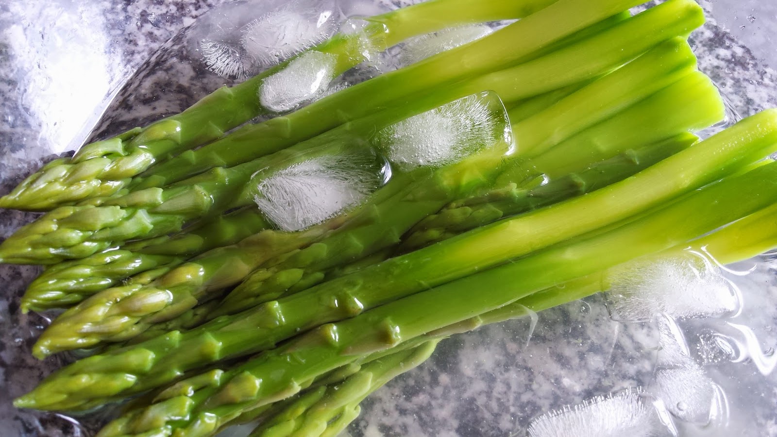 Quem rapa o tacho?: Como arranjar espargos?