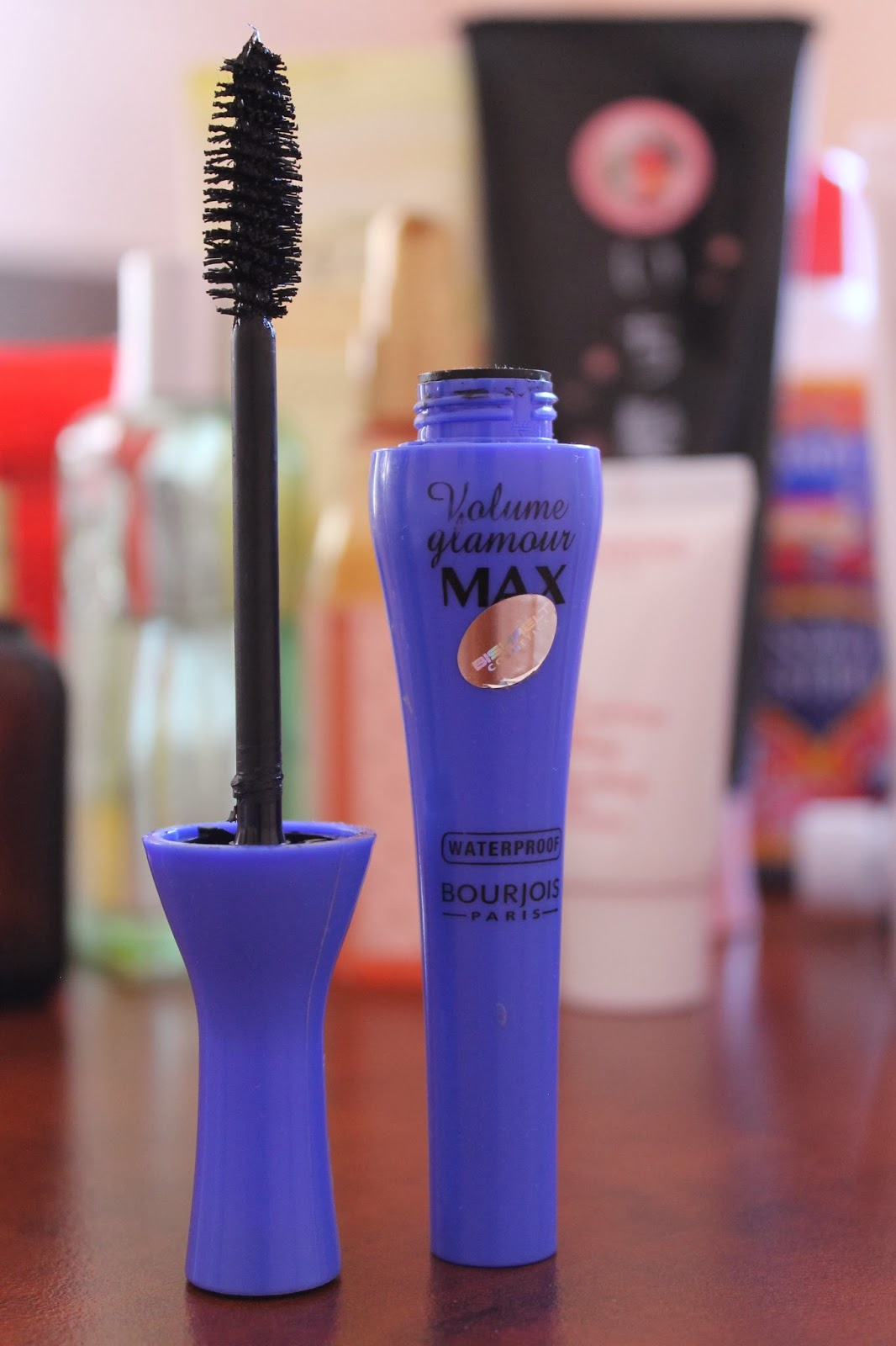 rnbgl: BOURJOIS - Volume Glamour MAX - Waterproof mascara