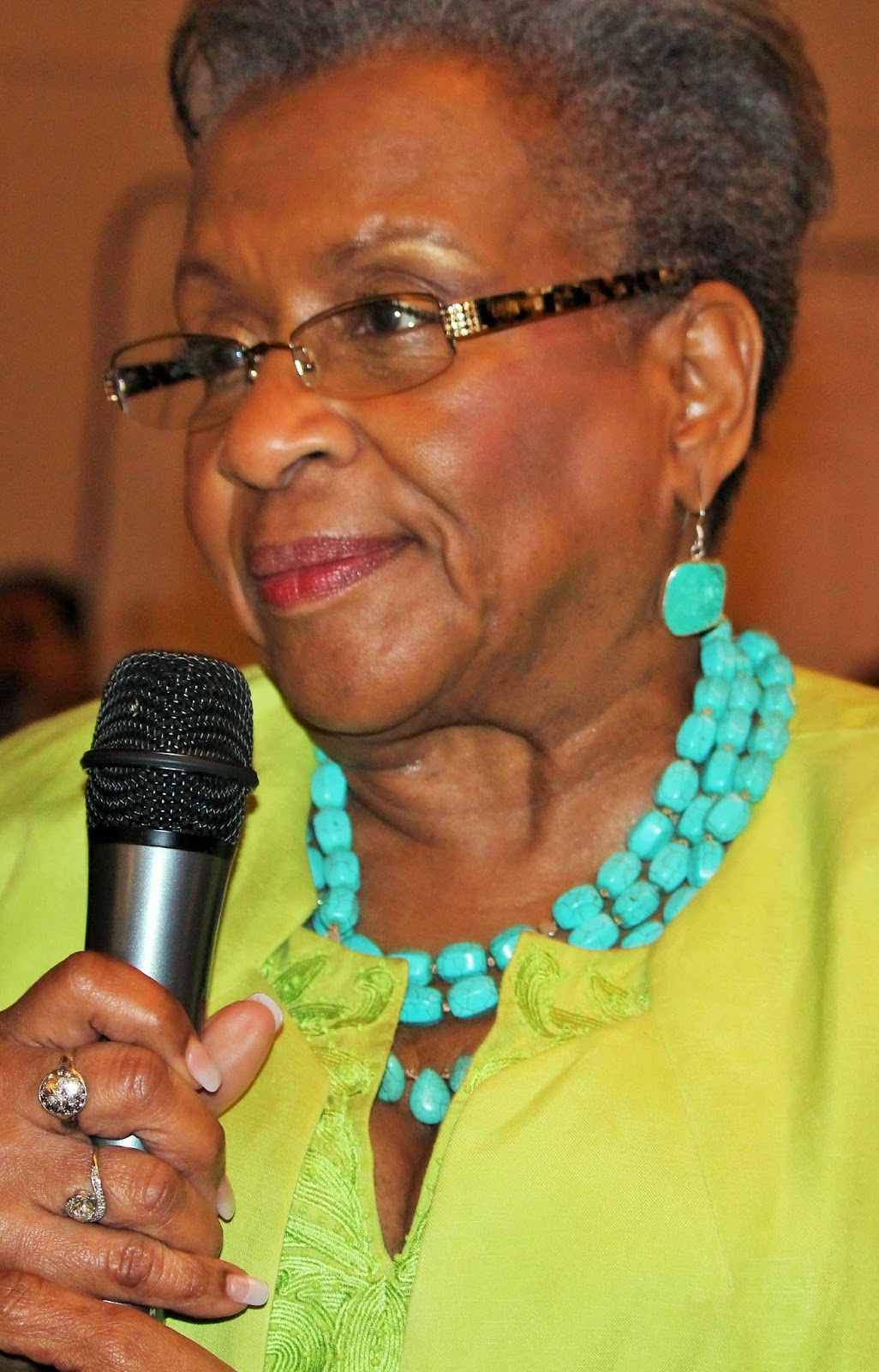 Walker Report - Shedding Light on Bexar County: Delia Guajardo's 70th B ...