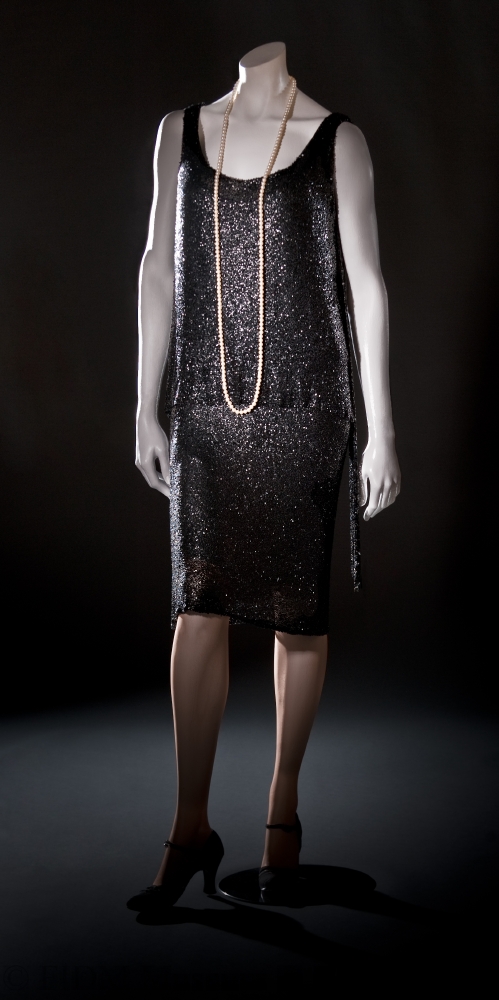 All that dress: Coco Chanel - all kinds of black