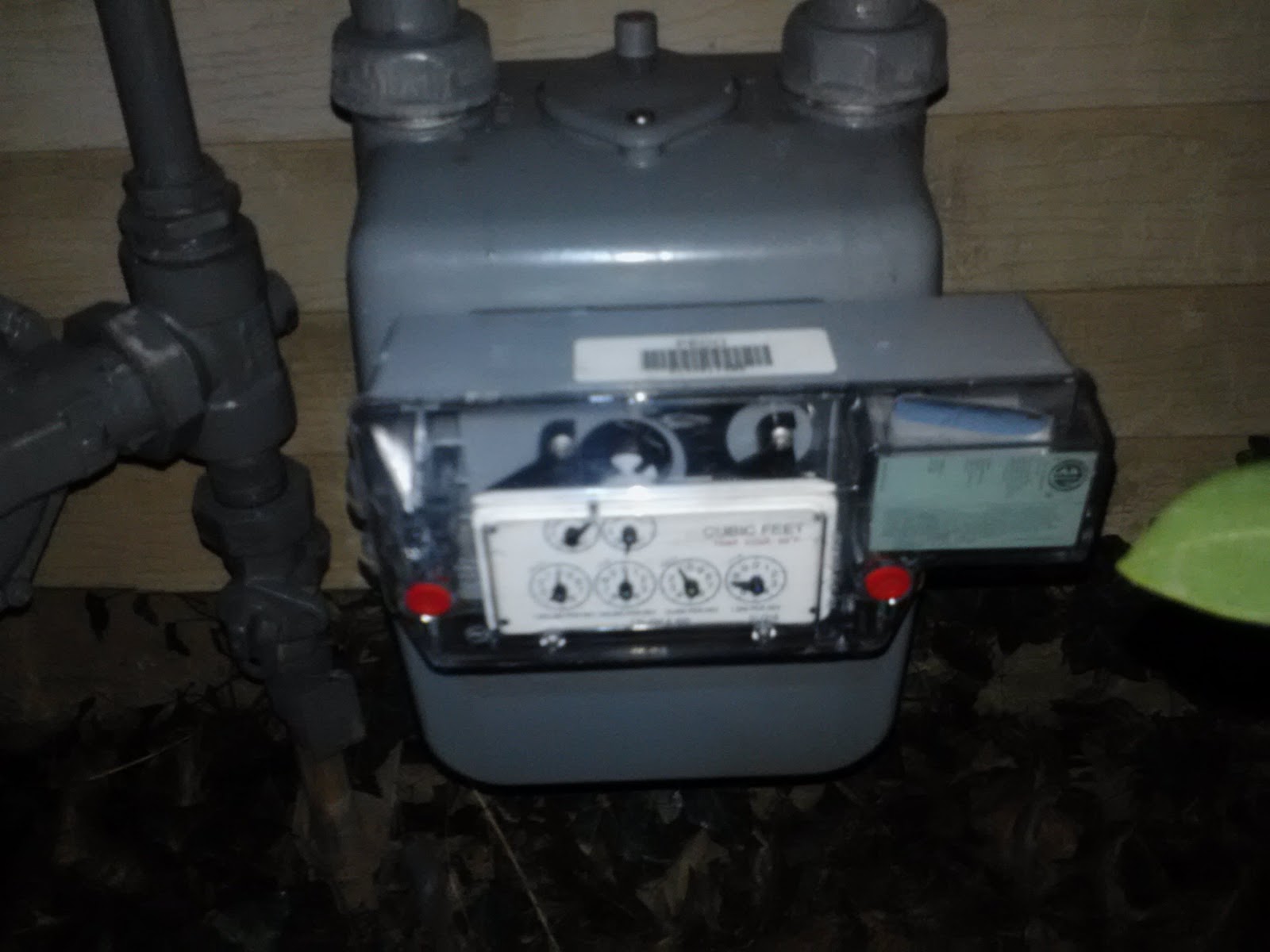 ON HUMAN RIGHTS / Vic Livingston: PECO ENERGY CALLS THE COPS ON BUCKS ...