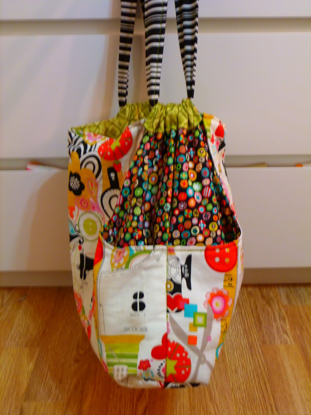 Spicewood Quilting Diva: Multi Tasker Tote