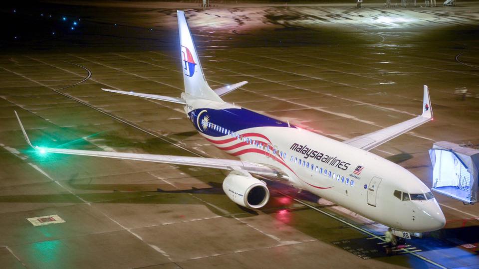 Perth Airport Spotter's Blog: Malaysia Airlines B737-8H6 (W) 9M-MXS ...