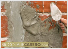 ELEMENTOS COMPLEMENTARIOS DE LA EDIFICACIÓN: ¿APLANAR O REVOCAR?