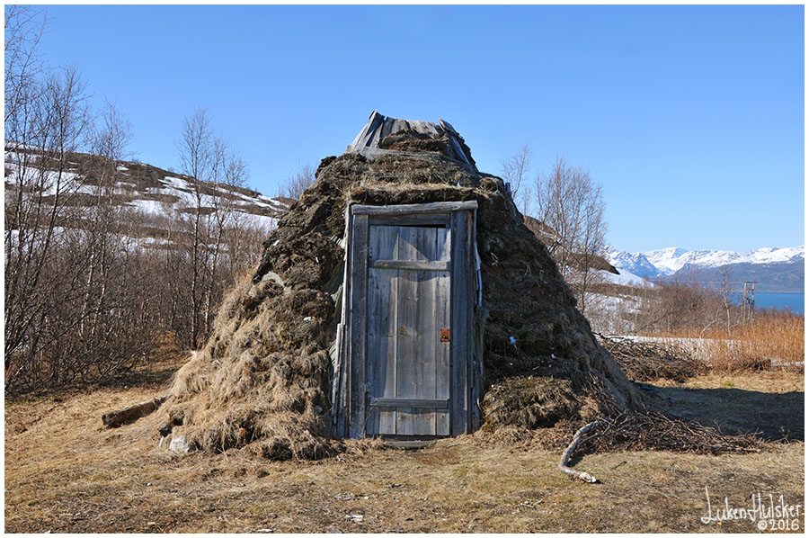 NORGE.nl: Kvænangsfjellet - Storsvingen ''gamme Samisk'' (2015)